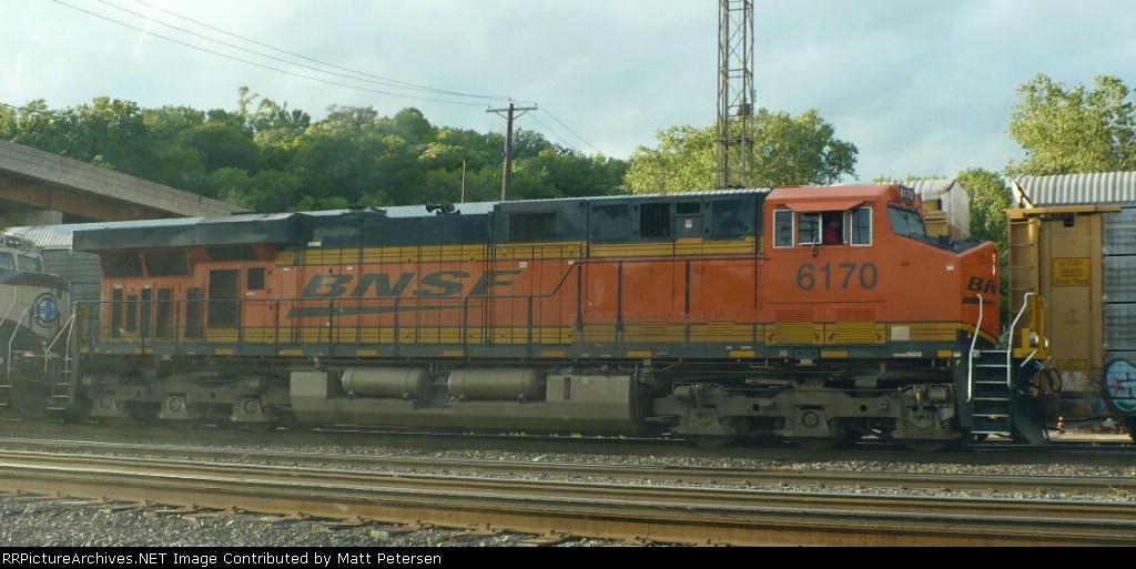 BNSF 6170